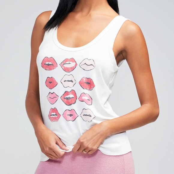 Wildfox | Tops | Nwt Wildfox Hot Kiss Layla Tank | Poshmark